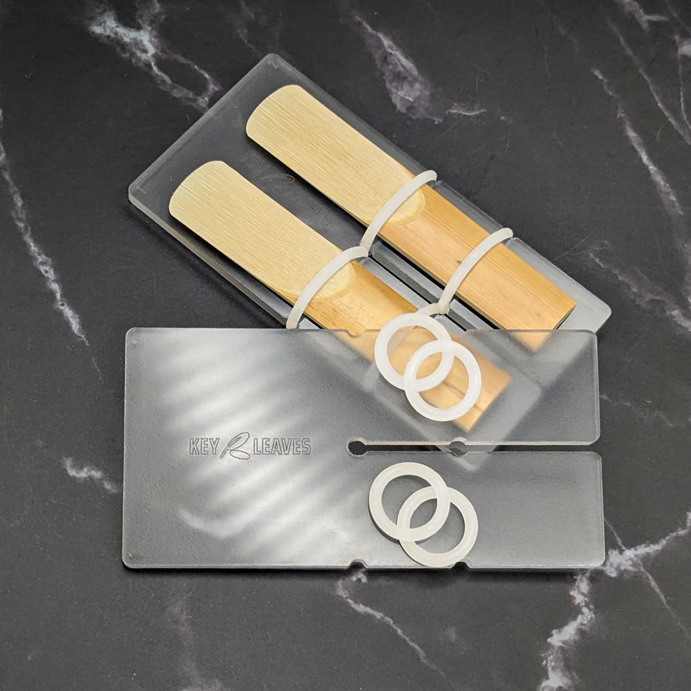 Reed Guard For Saxophone – Key Leaves